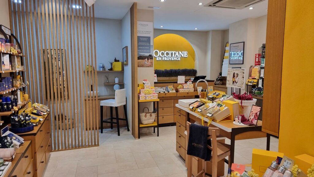 Kozmetik ve parfümeri mağazaları L'occitane EN Provence, Granada, foto