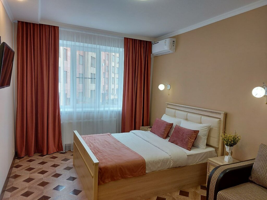 Kısa süreli konaklama Flatirini na ulice Kursantov-Kirovcev, Vladikavkaz, foto