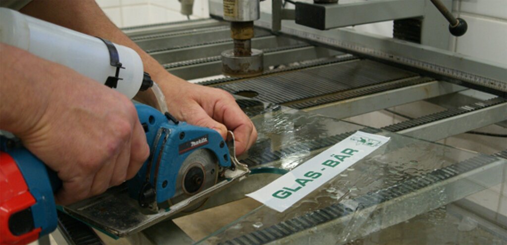 Cam ve cam ürün üreticisi Glas-bär Bade und Schneider GmbH, Brandenburg, foto
