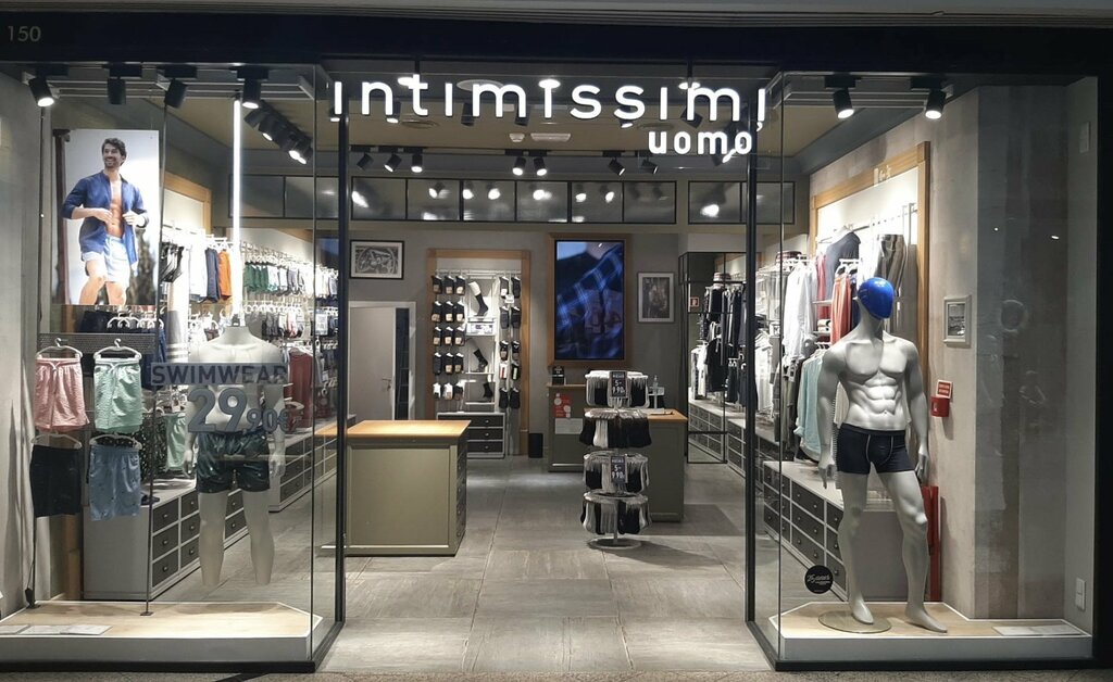 Giyim mağazası Intimissimi, Porto, foto