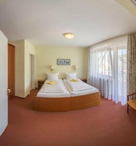 Pension Beck Hotel (Baden-Württemberg, Ravensburg, Bad Waldsee), otel  Bad Waldsee'den