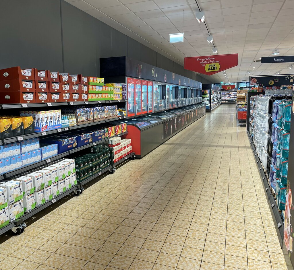 Süpermarket Aldi Suisse, Vaud, foto