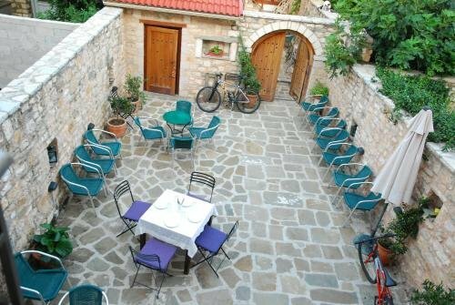 Otel Siarava, Yanya, foto