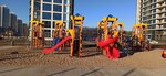 Playground (Minsk, Kastrychnicki City Administrative District, Minsk-Sviet Residential Complex, Mediterranean Quarter), oyun alanı  Minsk'ten