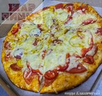 Жар-Пицца (ulitsa Karla Marksa No:8/2), pizzacılar  Nerungri'den