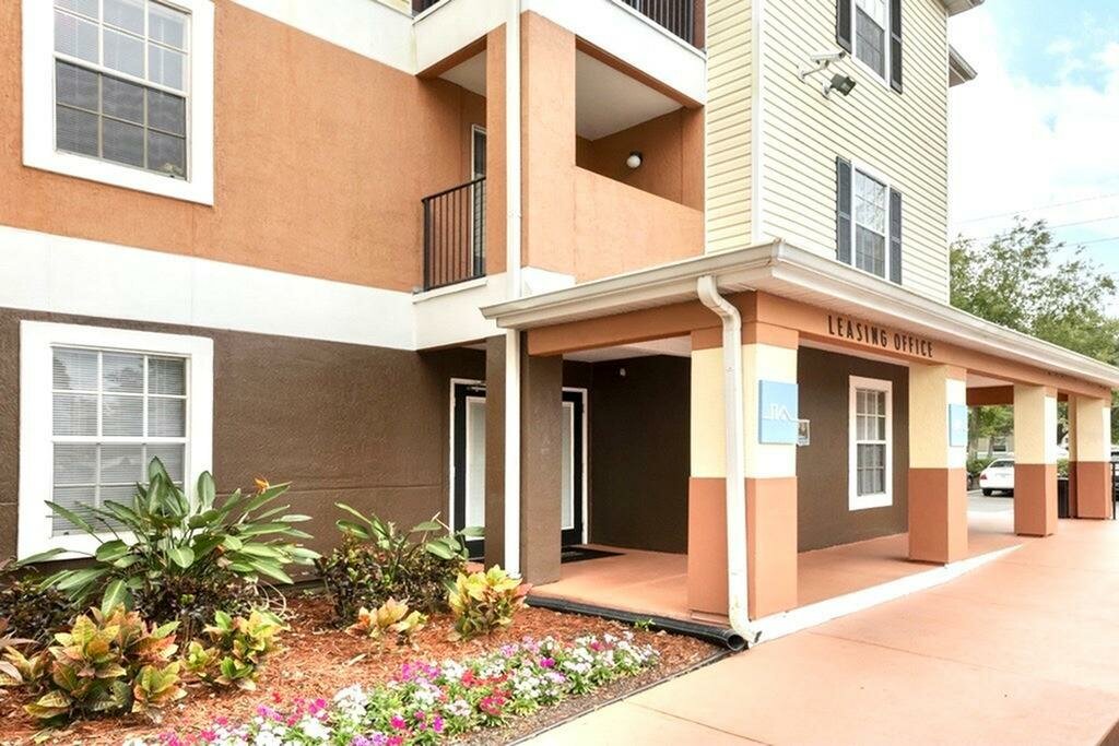 Yurtlar College Station, Orlando, foto
