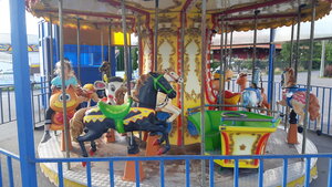 Gorodskoy park g. Kotlas (ulitsa Konstitutsii No:1Б), lunapark  Kotlas'tan