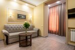 U Zapolyarya (Pirogova Street No:40/4, Novyy Sochi Microdistrict), otel  Soçi'den