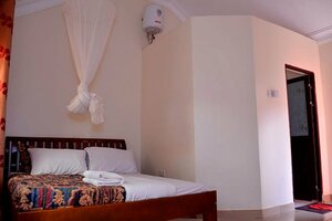 Sadrina Comfort Cottages (Kampala, Jinja - Kampala Road), otel  Kampala'dan