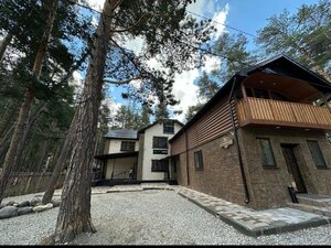 Eco House (Balkarskaya ulitsa No:13, Village of Elbrus), otel  Kabardino‑Balkarya'dan