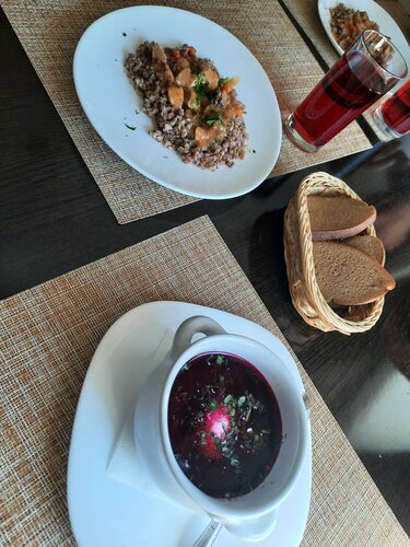 Kafe Liga kafe Ukp Zhilkomkhoz, Çausy, foto
