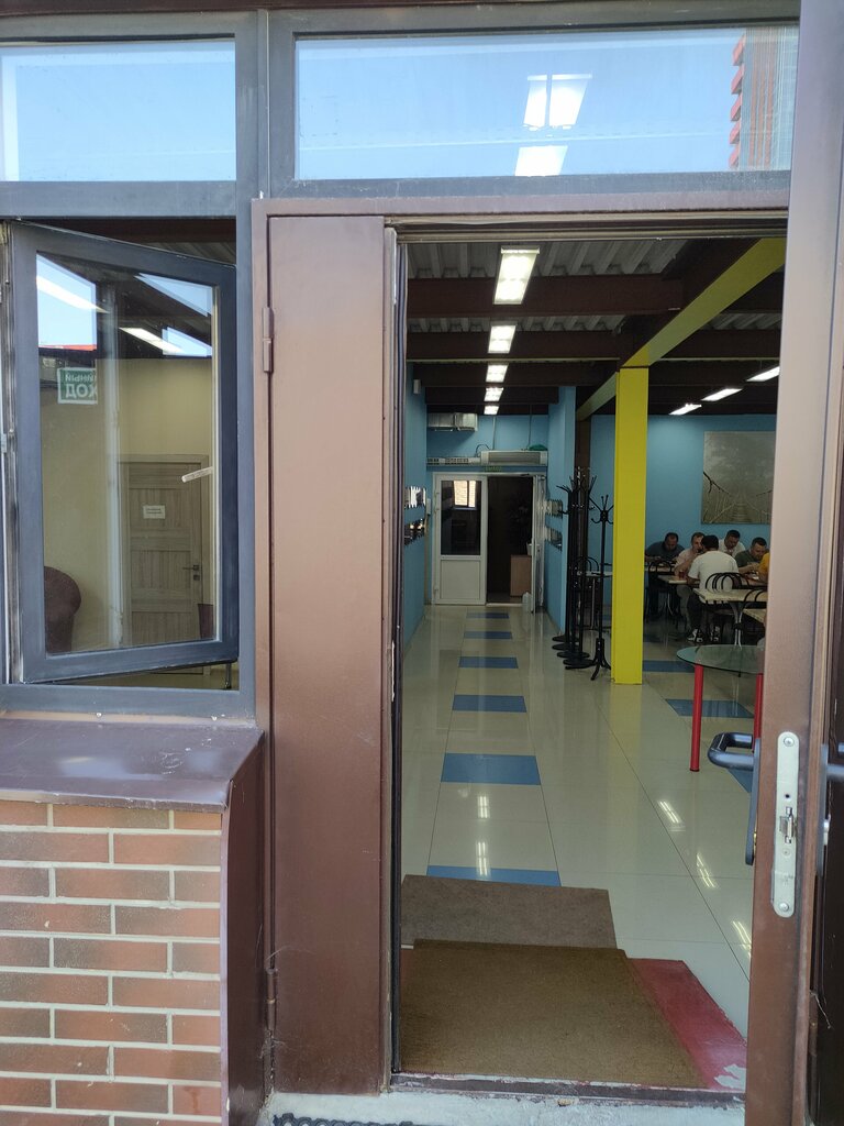 Kantin, yemekhane Luchshy vybor, Moskova, foto