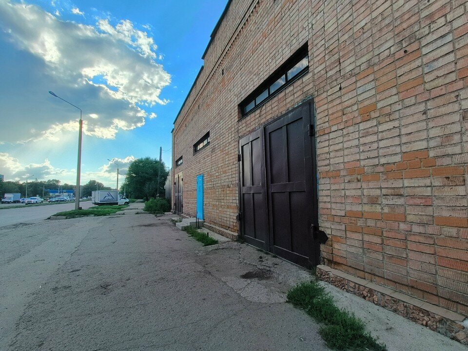 Otomobil yedek parçaları Autodetal, Öskemen (Ust‑Kamenogorsk), foto