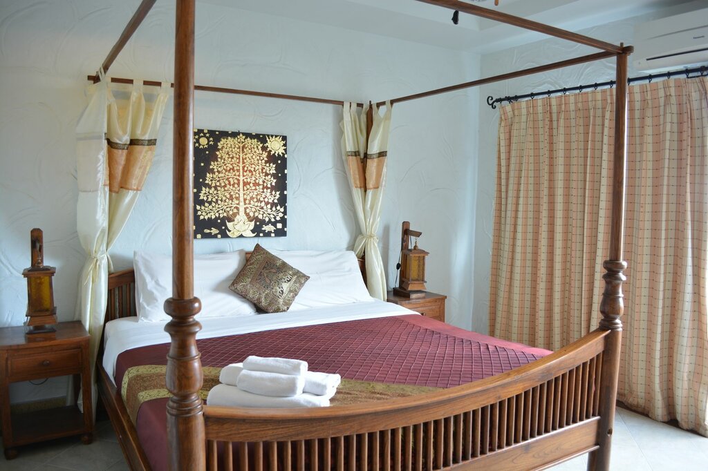 Otel Nirvana Guesthouse, , foto