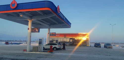 Benzin istasyonu Qazaq Oil, Kostanay eyaleti, foto