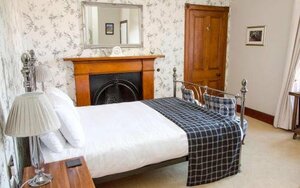 Strathallan Bed and Breakfast (Scotland, Highland, Grantown-on-Spey), otel  Highland Konsey Alanı'ndan