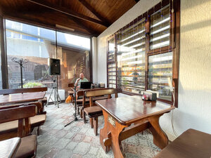 Stariy Khutor (Utrishskaya ulitsa No:20, Sukko Village), kafe  Krasnodarski krayından