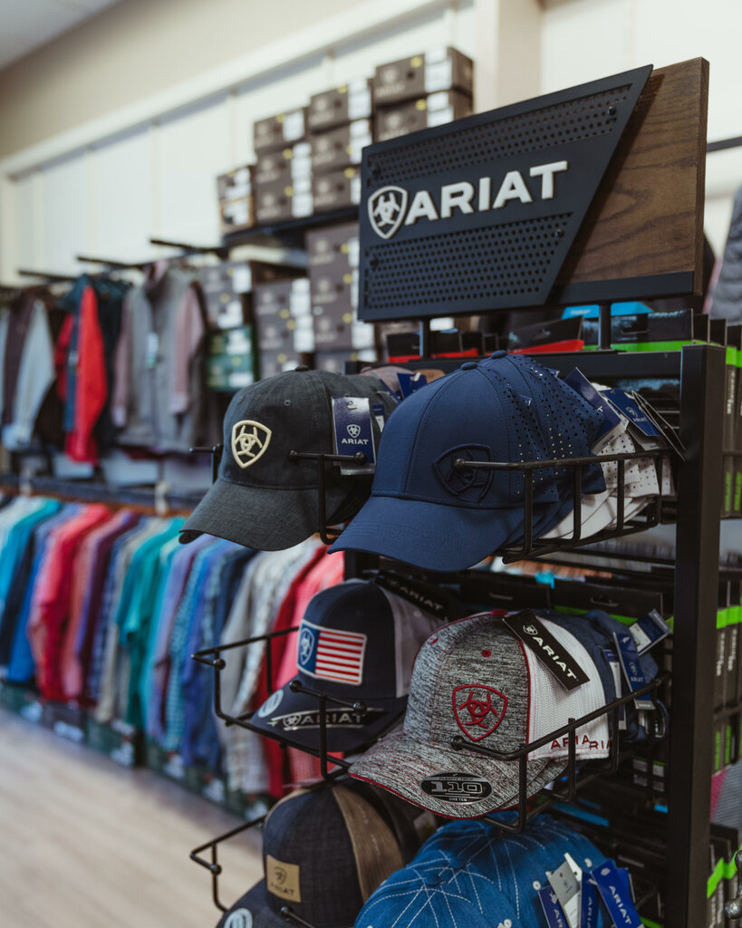 Giyim mağazası Ariat Outlet - Lehi, Utah, foto