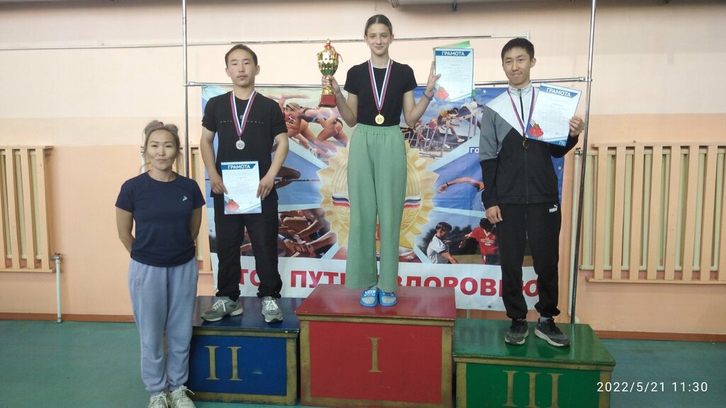 Yüzme havuzları ФОК Баатар, Zabaykalski krayı, foto