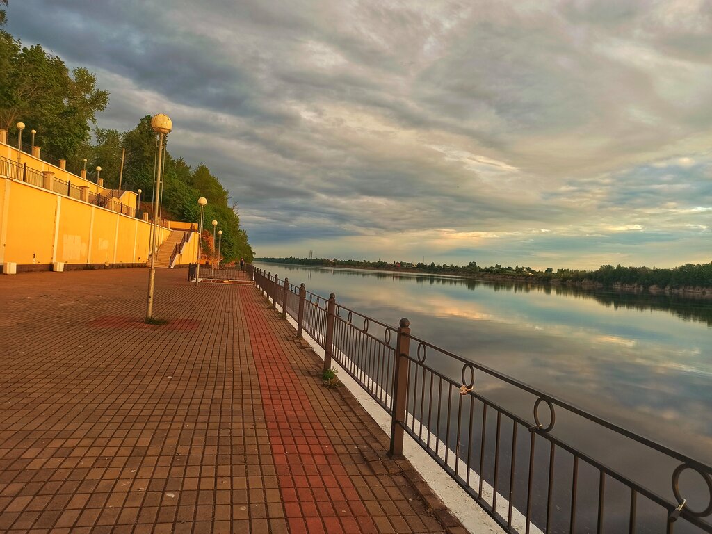 i̇skele Jetty , Volhov, foto