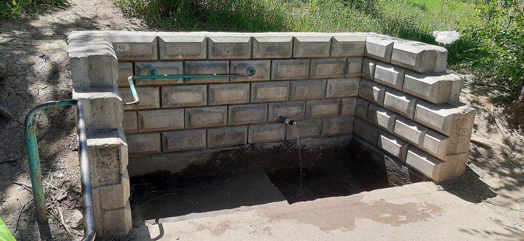 Pınar, çay Spring, stream, Volgograd, foto