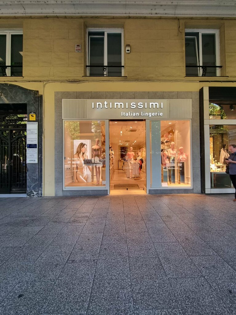 Giyim mağazası Intimissimi, Zaragoza, foto