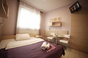 Standard Hotel (Silesian Voivodeship, Dąbrowa Górnicza, ulica Magazynowa, 1A), otel  Dabrowa Gornicza'dan