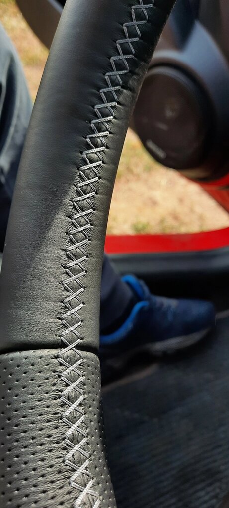 Oto döşeme Zheka Rulevoy, Saransk, foto