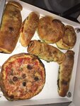 Fuazzeria Santa Lucia (Via Silvio Pellico No:1, Canicattì, Canicatti), ekmek fırını  Sicilya'dan