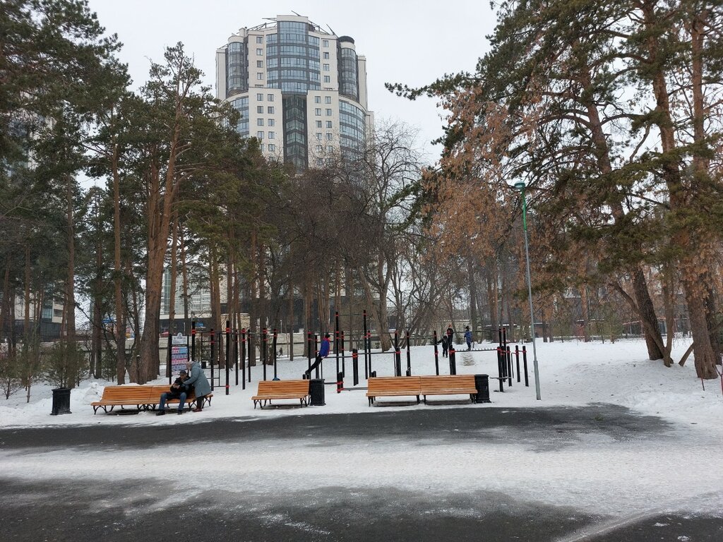 Spor alanı Площадка для воркаута, Yekaterinburg, foto