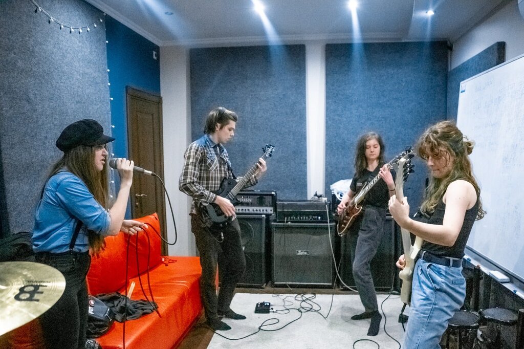 Müzik okulları ve konservatuarlar Rock Stars School, Krasnodar, foto