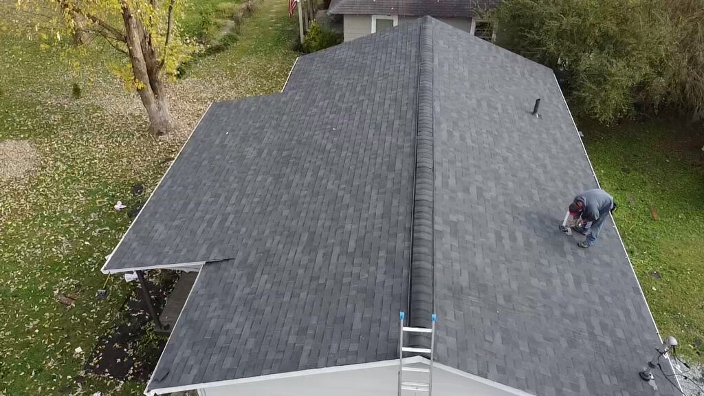 Boya ekipmanları Trusted Roofing, Tennessee Eyaleti, foto