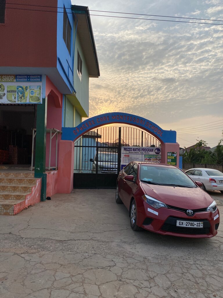 Ortaokul Syncere Care Montessori School, Dünya, foto