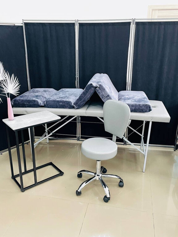 Güzellik merkezi ekipmanları Кушетки и Ресницы, Rostov‑na‑Donu, foto