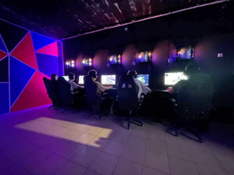 Bilgisayar kulübü Cyber Space, Stavropolski krayı, foto