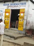 Maison informatique pregana (Brazzaville, Commune de Ouenzé, Rue Niari), defterdarlık, mal müdürlüğü  Brazzaville'den