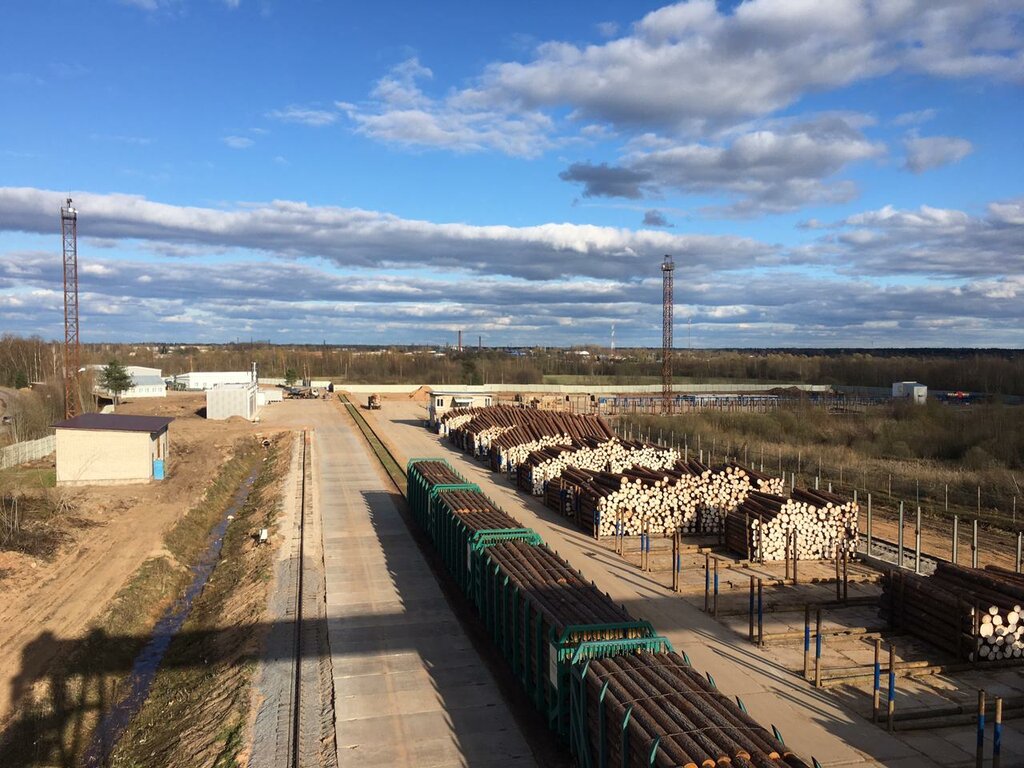 Ahşap endüstrisi Inter - Wood, Novgorodskaya oblastı, foto