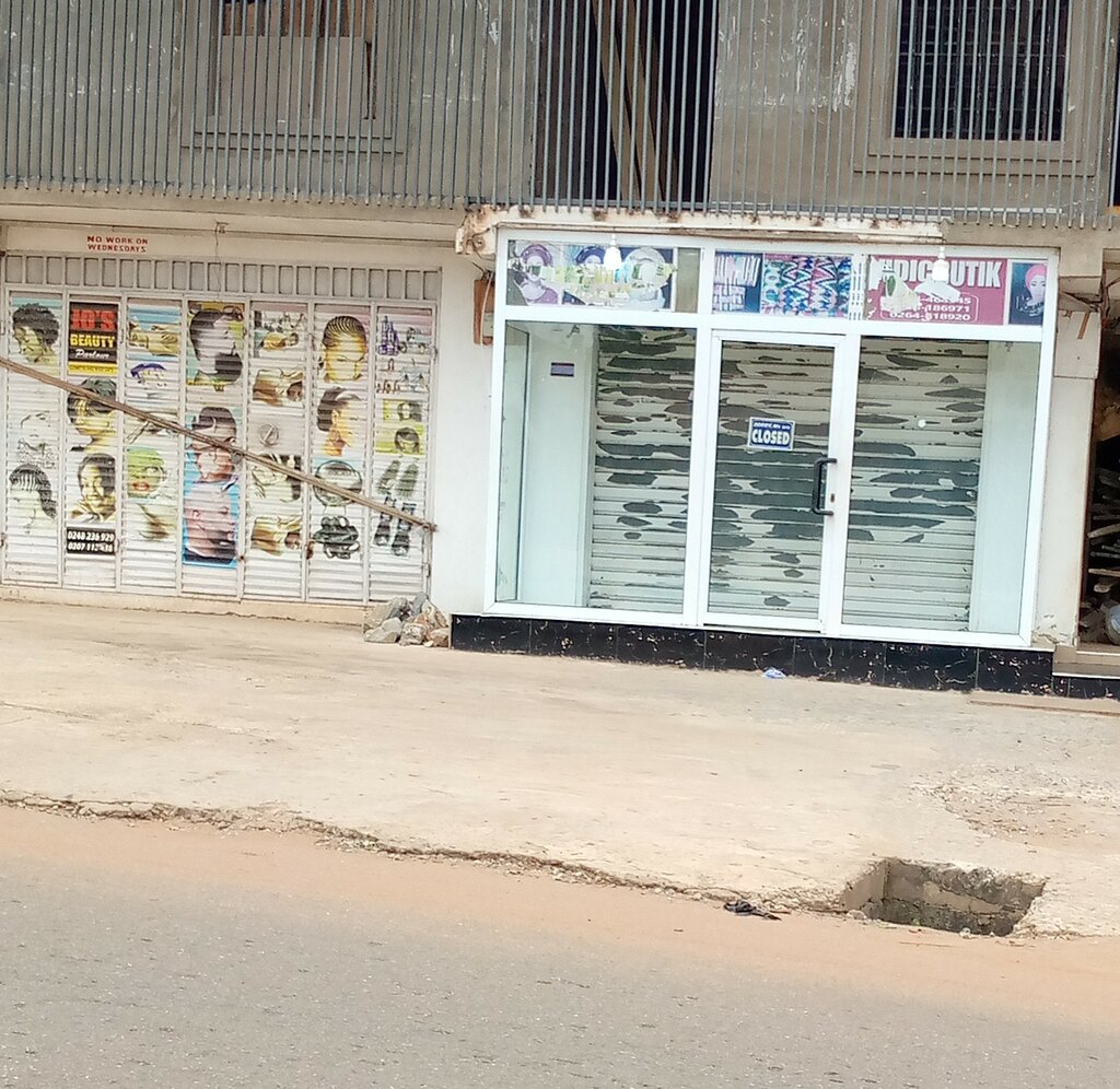 Moda evleri Discoutik, Dünya, foto