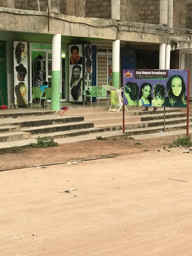 Kuaförler Lizzy Natural Dreadlocks, Dünya, foto