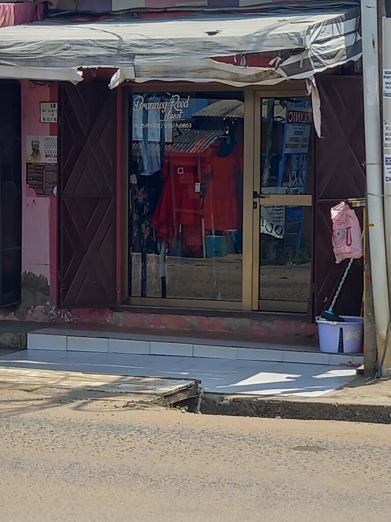 Giyim mağazası Brunney reed, Dünya, foto