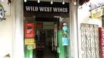 Wild West Wings (Islam Safarli Street No:4), kafe  Bakü'den