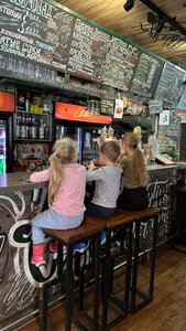 Motocafe (Moscow Region, Pushkinskiy Urban District, derevnya Vvedenskoye), kafe  Moskova ve Moskovskaya oblastından