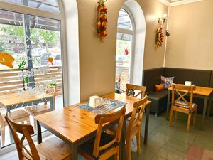 Кулинария (Lazurnaya ulitsa No:1, Gelendzhik), kafe  Gelencik'ten