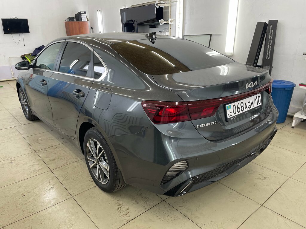 Araç camlarının renklendirilmesi Car Window Tinting, Kostanay eyaleti, foto