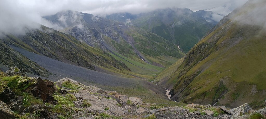 Dağ geçidi Gummakal pass, Dağıstan, foto