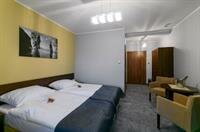 Centrum Konferencyjne Kalina (Lower Silesian Voivodeship, Powiat Kłodzki, Lądek-Zdrój, Stary Zdrój, miasto Lądek-Zdrój), otel  Ladek‑Zdroj'dan