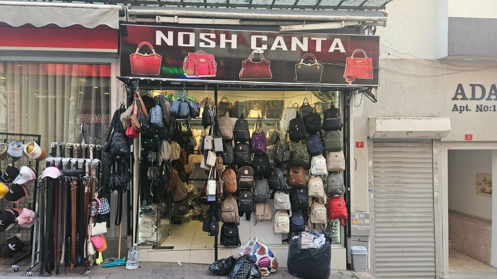 Çanta ve valiz mağazaları Nosh Çanta, İstanbul, foto