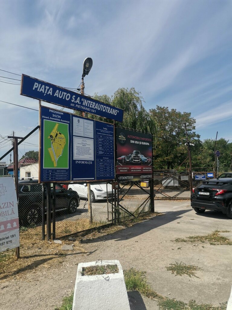 Otomobil pazarları Piata auto Pruncul, Kişinev, foto