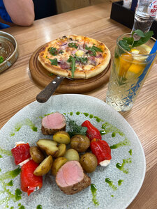 Nyrest (Евпаторийское шоссе No:8, Симферополь), restoran  Simferopol'dan (Akmescit'ten)