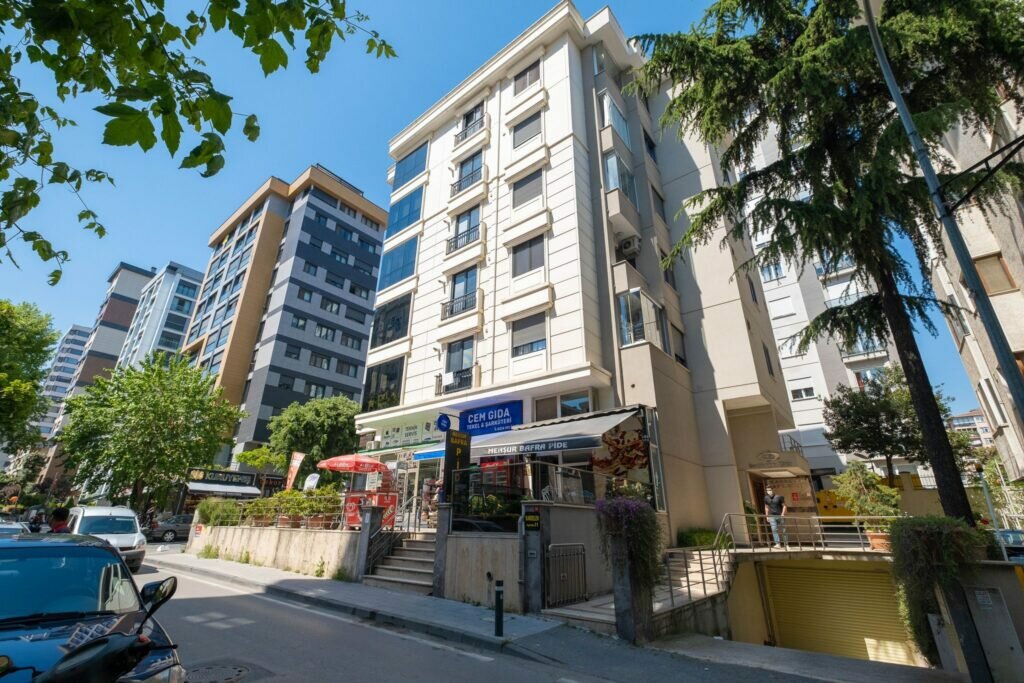 Emlak ofisi Yasemin Özkan Gayrimenkul, İstanbul, foto